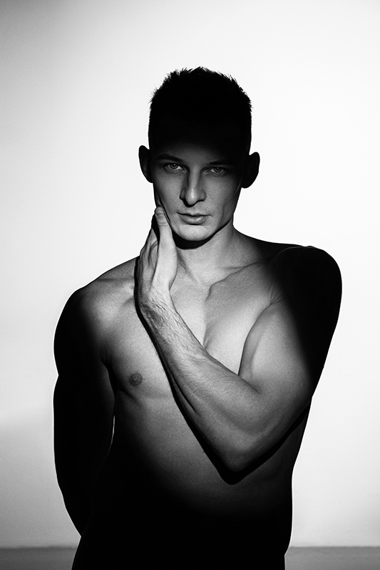 Vadim Belykh shot by Max Rokitskiy | Twisted Male Mag