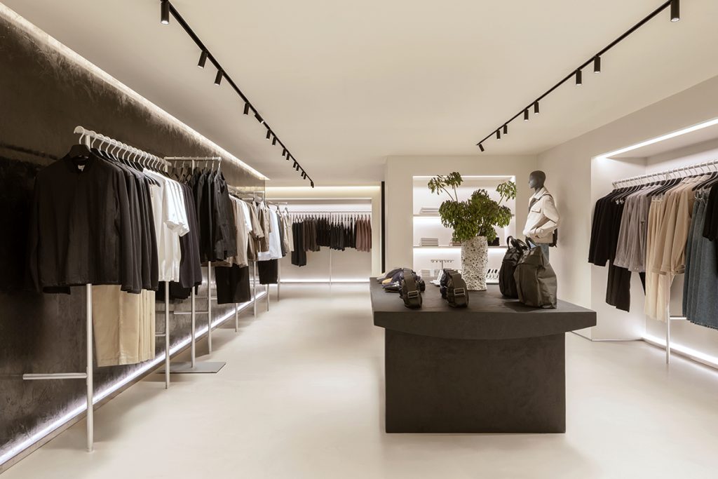 COS REOPENS REIMAGINED BERLIN MITTE STORE | Twisted Male Mag